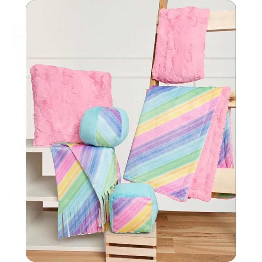 Beginner Box Cuddle Kit Rainbow